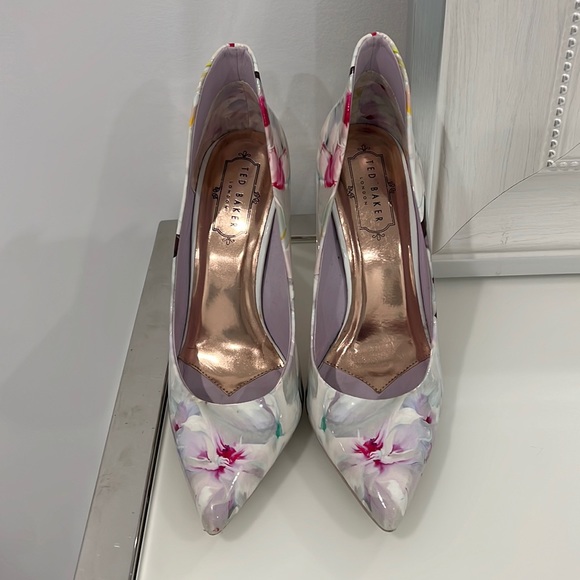 Ted Baker London | Shoes | Ted Baker Flower Heels | Poshmark